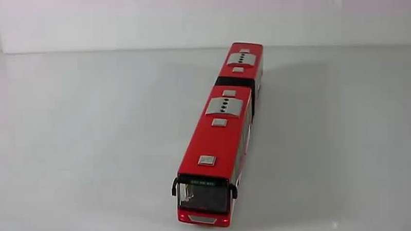 公交车模型,小朋友们应该很喜欢