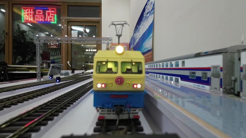 草率了 忽略了 大意了 最后事故了… #火车模型 #铁路 #火车