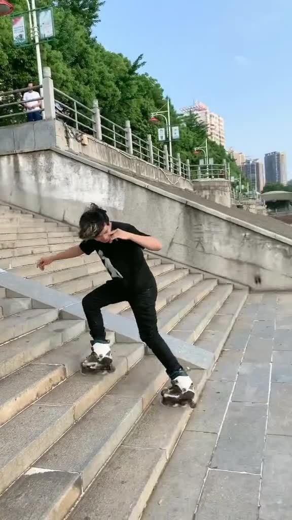 危险动作切勿模仿 ,看完点个赞吧!