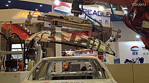 汽车前挡风玻璃抓取 Gocator三维智能传感器