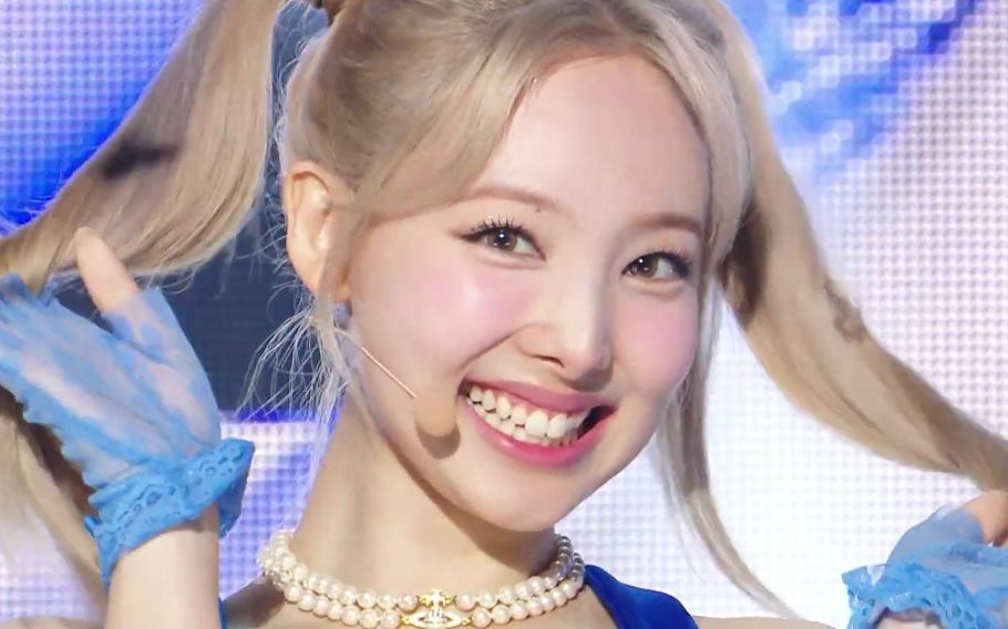 林娜琏Solo出道曲POP 220702打歌舞台