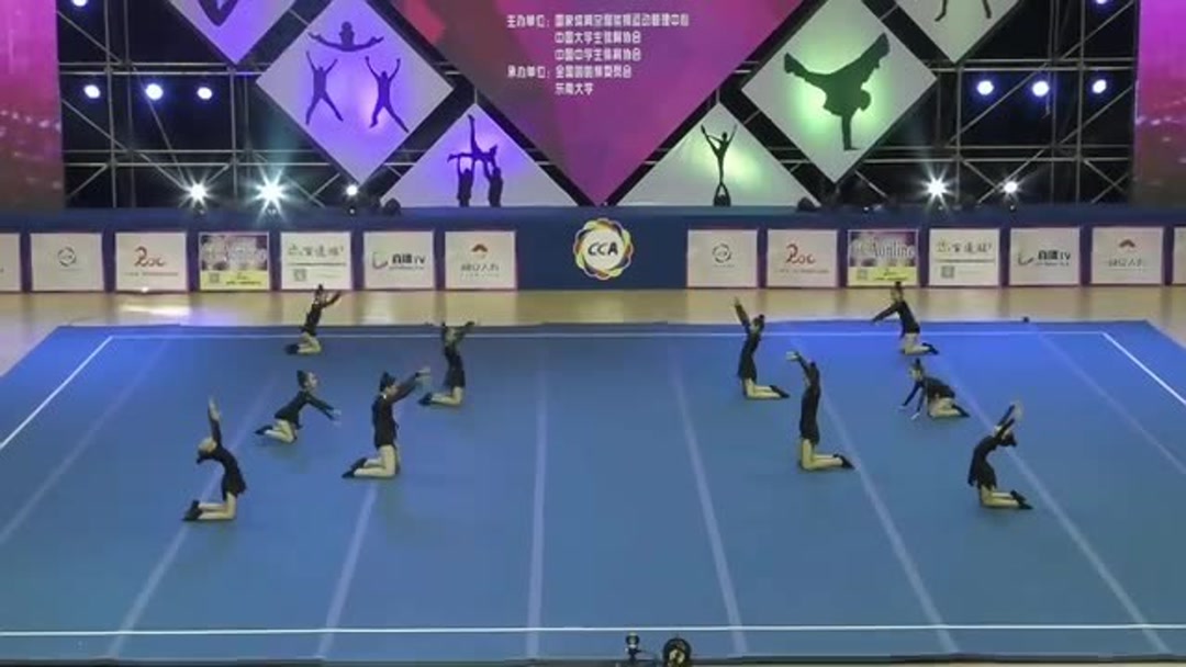 2016全国啦啦操总决赛爵士舞(冠军)天津风湖里小学FOXBABY啦啦队