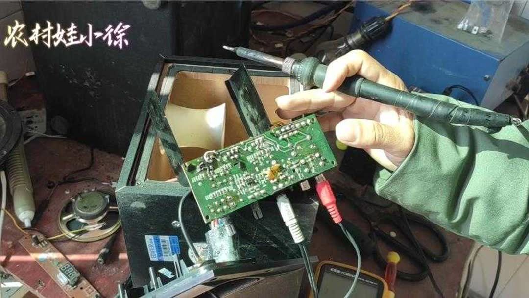 音响没有声音只有电流声或者有声音电流声大是怎么回事呢?