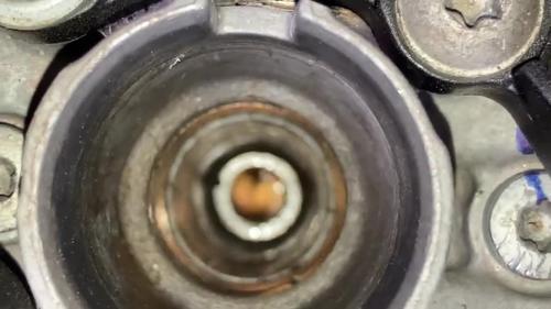 发动机无法启动失火,试问这种状况百公里油耗多少?