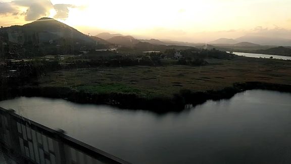 动车上遇见的移动风景#动车动车