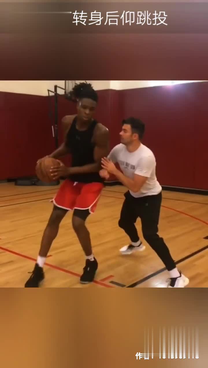 投篮得稳定,得有一定的腰腹力量!NBA 篮球教学