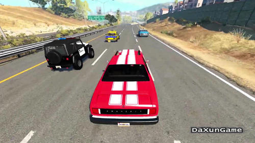 车祸模拟器:开车的大忌就是不往前看,这位司机却偏偏犯了