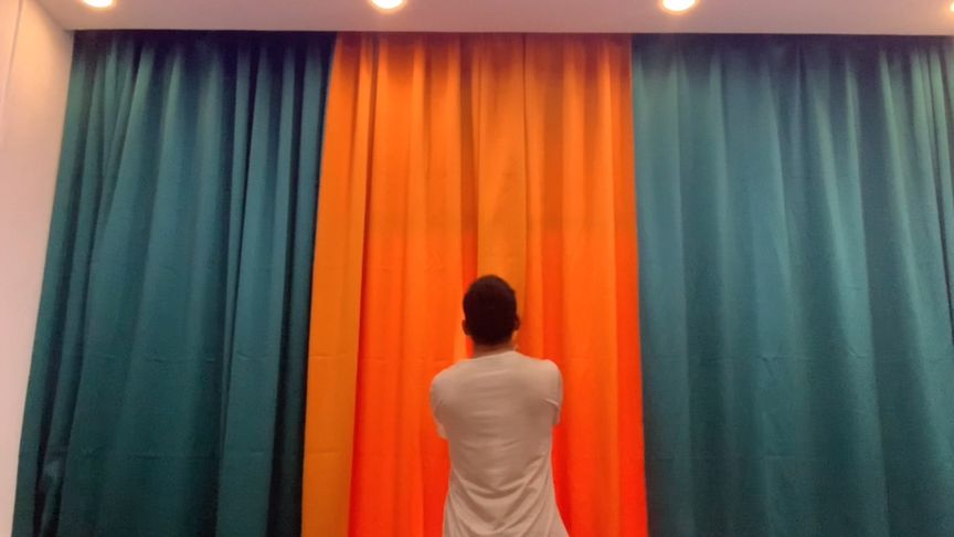 这个夏天吧窗帘装上、窗帘盒顶装单轨安装过程