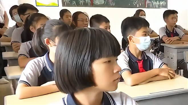 开展禁塑主题班会 减少“白色”污染危害