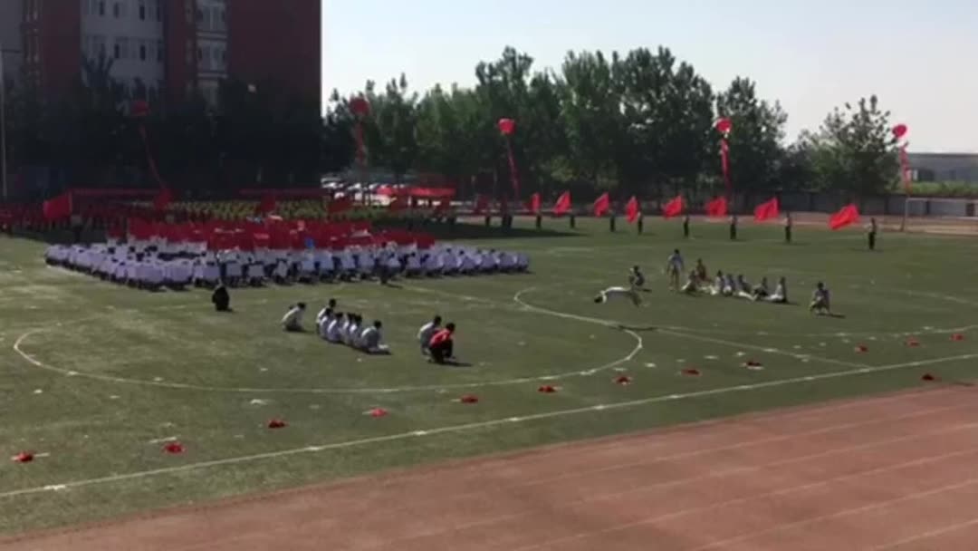 河北科技学院运动会开幕式艺术系团体操表演