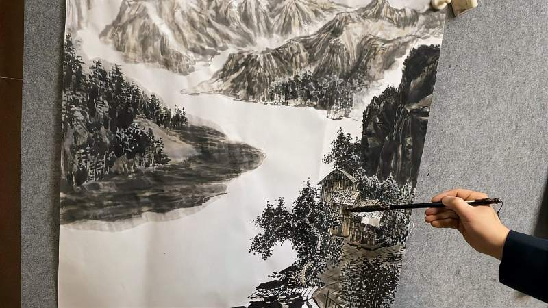 学习国画,山水画的技巧!线条和积墨法在国画中的运用!