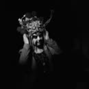 偶尔飘来一阵雨 