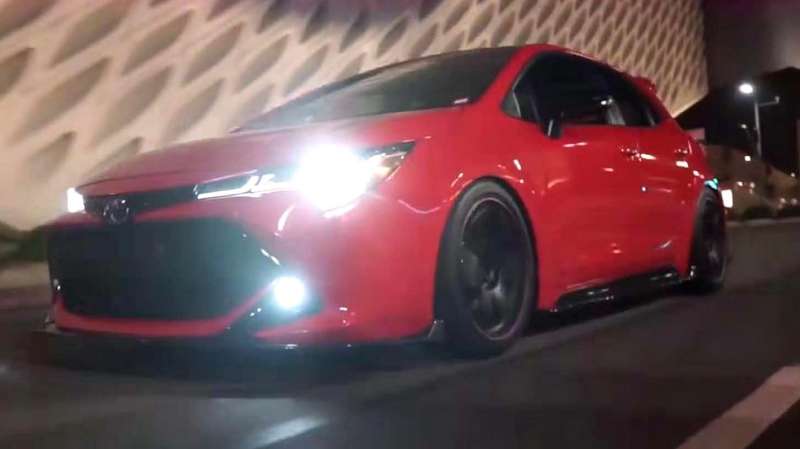 2019款丰田卡罗拉太漂亮了,外观比思域还帅,大灯不输奥迪!