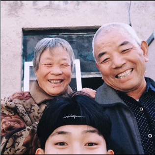 能能和爷爷奶奶