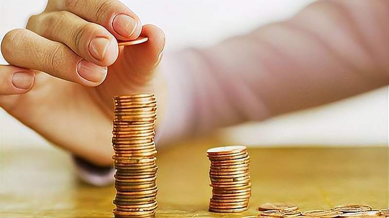 几大银行下调存款利率,最高利息不超过3%,储户还有必要存钱吗?