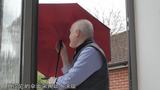 这才是雨伞正确的打开方式 英国工程设计师做到了