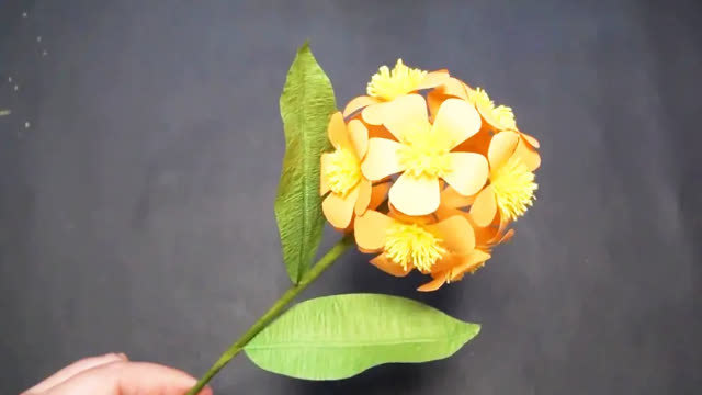 创意手工DIY,制作票的球状纸花,折纸艺术视频教学