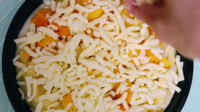 学会这个,再也不用外面买披萨了,做法简单又好吃