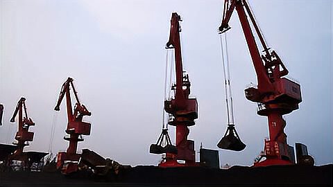 国务院:实施煤炭资源税改革