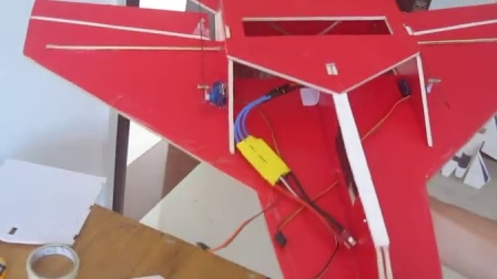 su27航模制作试飞成功