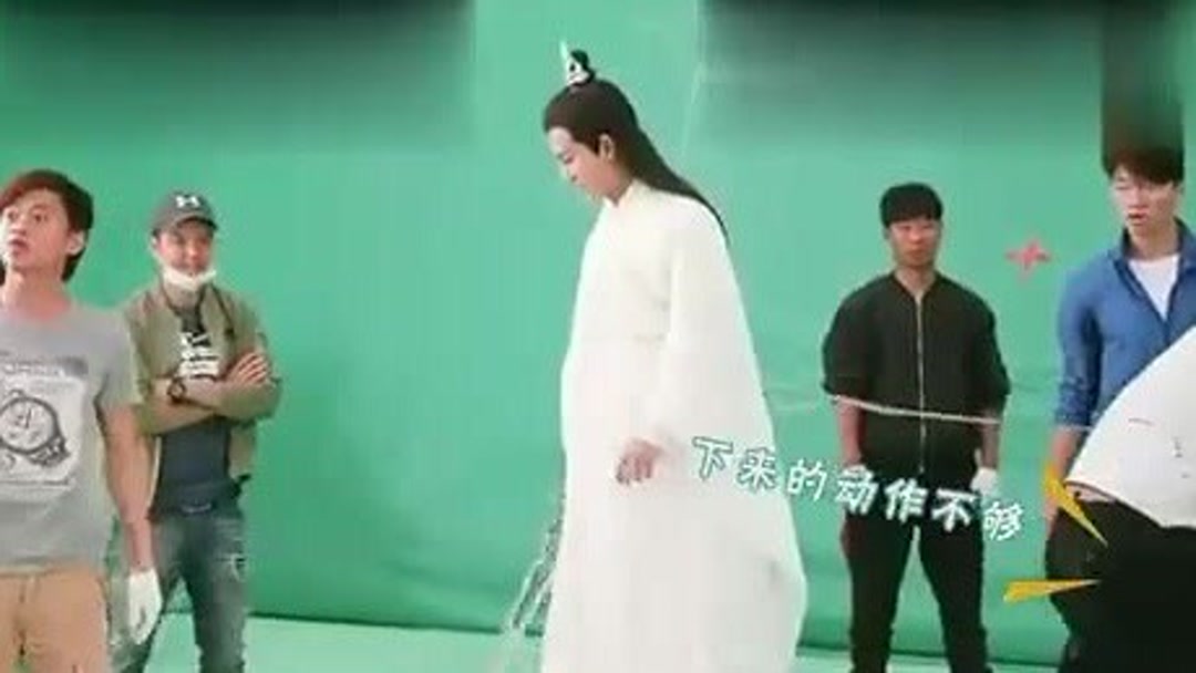 任嘉伦和杨紫对戏花絮,全是绿布对景