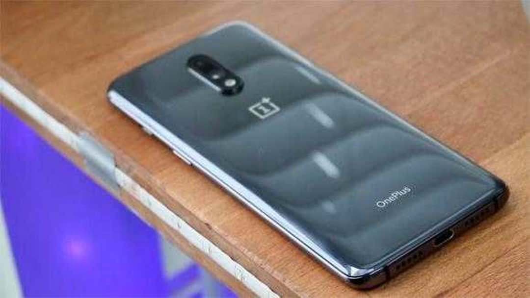 一加7性能比较均衡,售价也比较便宜