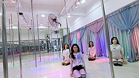 抒情风钢管舞 完整版音乐honesty