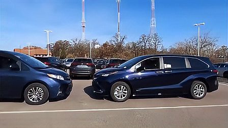 2021款丰田塞纳实拍