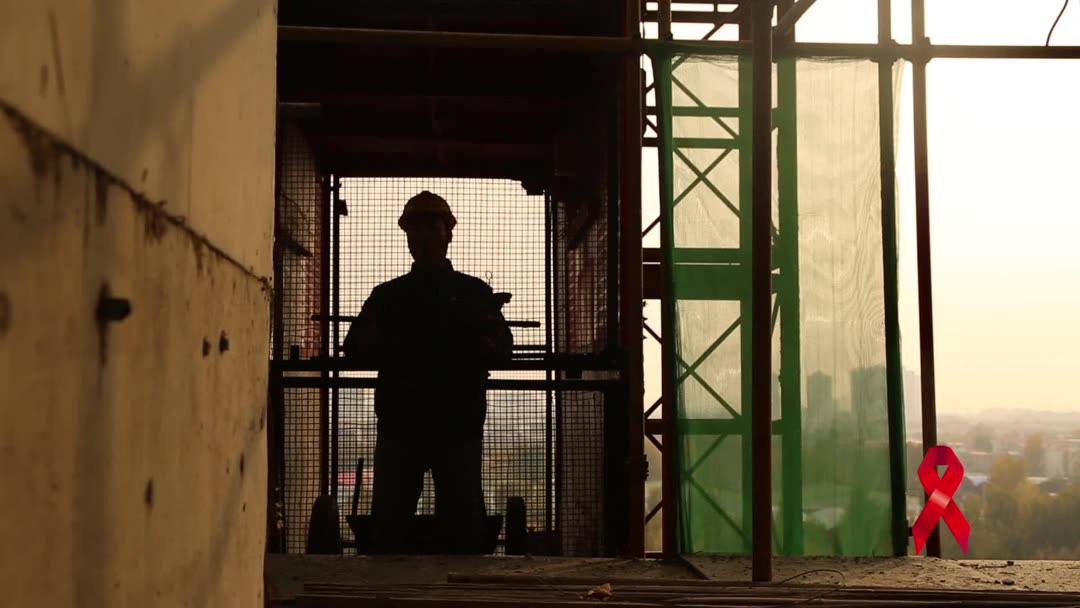 世界艾滋病日公益宣传片《远离诱惑 保护自我》