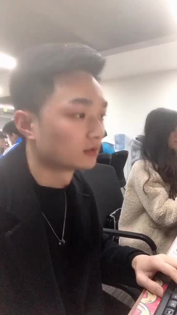95后程序员做的爆红表白小程序,竟是这样写出来的