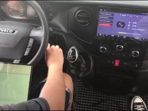 速锐得自驾露营旅游房车居住租赁GPS定位及智能远程断电控制系统