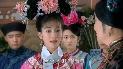 新还珠格格:容嬷嬷教小燕子学规矩,真是要被她气死哦!