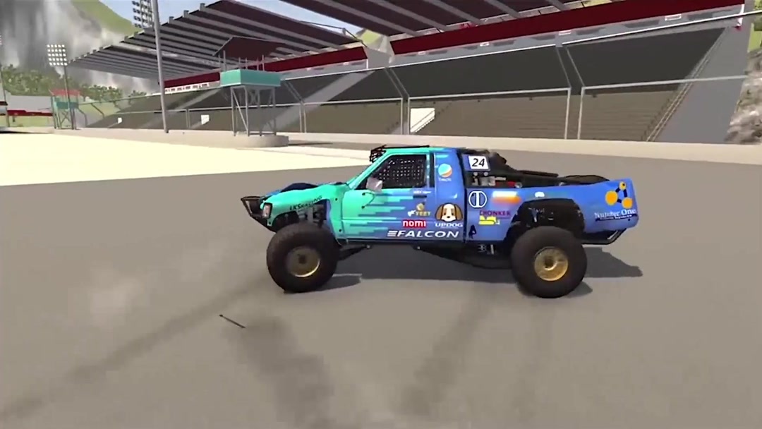 车祸模拟器:汽车翻滚几十圈后会变成什么样?