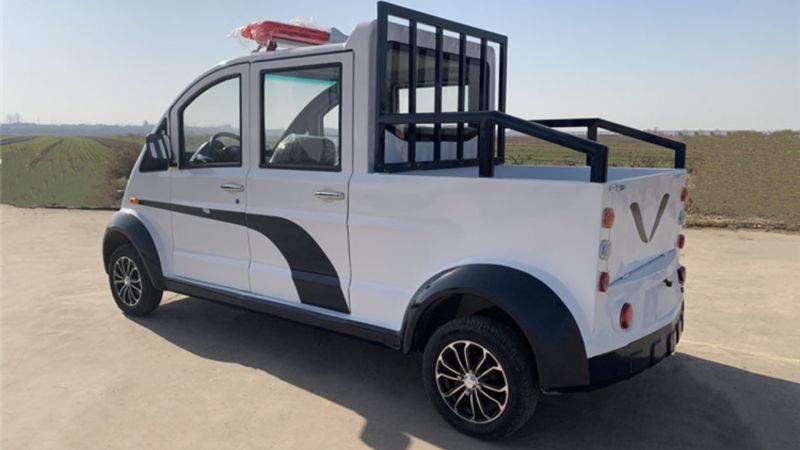 欧罗威电动巡逻皮卡车双排五座全封闭载人拉货抢修多用途