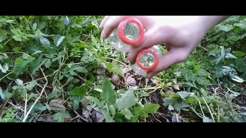 户外diy\.在野外教你制作一个简单实用的太阳能净水器!