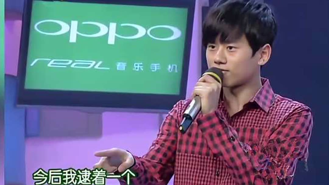 张杰模仿校长讲话,连语气手势都学会了,谢娜笑得直捂眼!