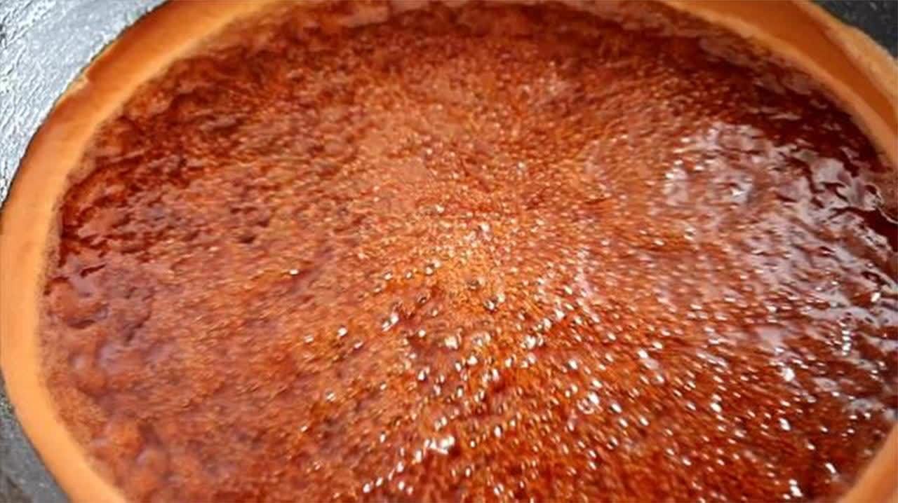 秋梨膏不用出去买,一次买20斤梨,手把手教您在家熬制,超简单