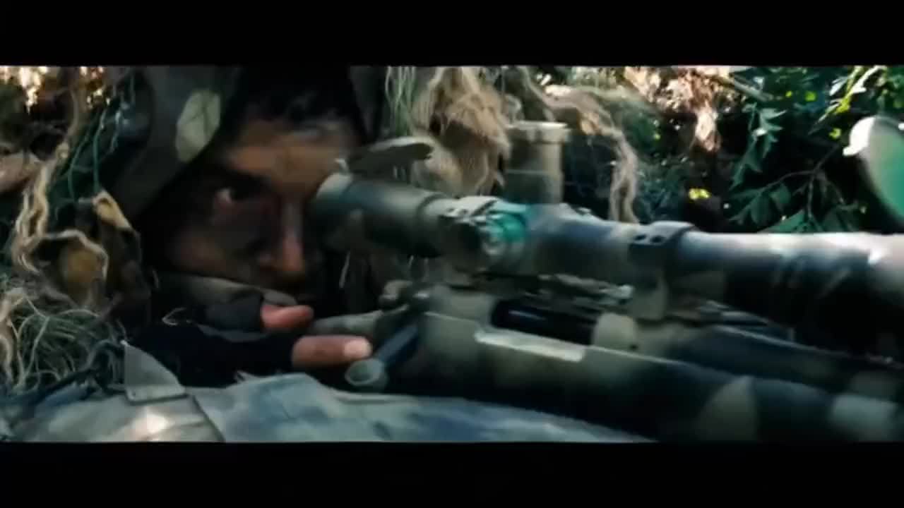 生死狙击:顶级枪手两人灭杀整支特警部队,枪枪爆头,太爽了!