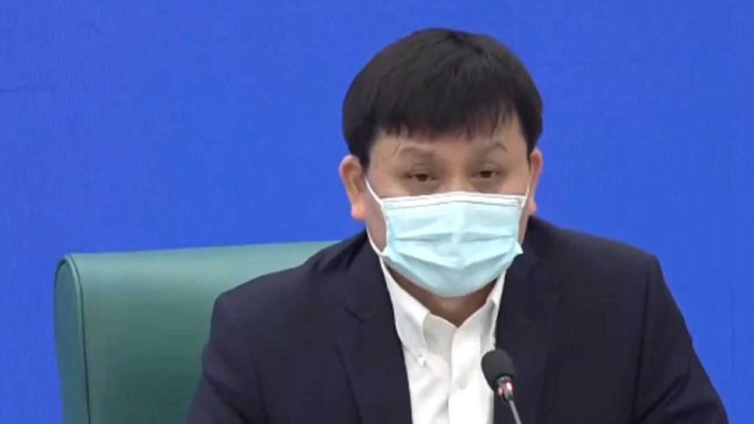 张文宏:目前上海整个传播指数级的上升已被打断 仍需配合核酸