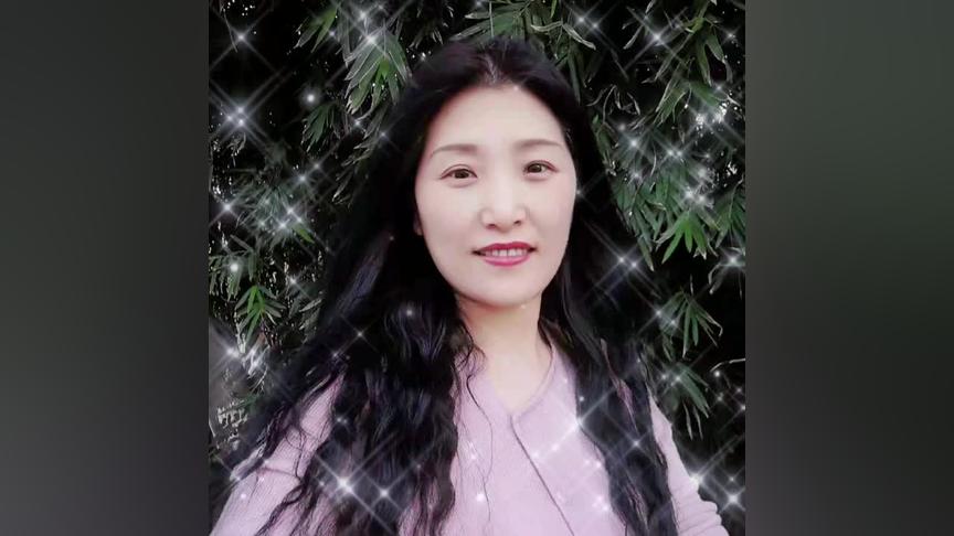 每个都是在矛盾中,日复一日的生活,时针又指向了昨天的同一时间