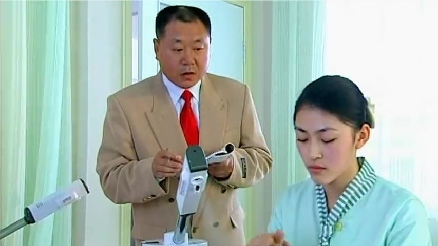 范德彪调查顾客满意度,没想到半道给人解上梦,有点不务正业啊!