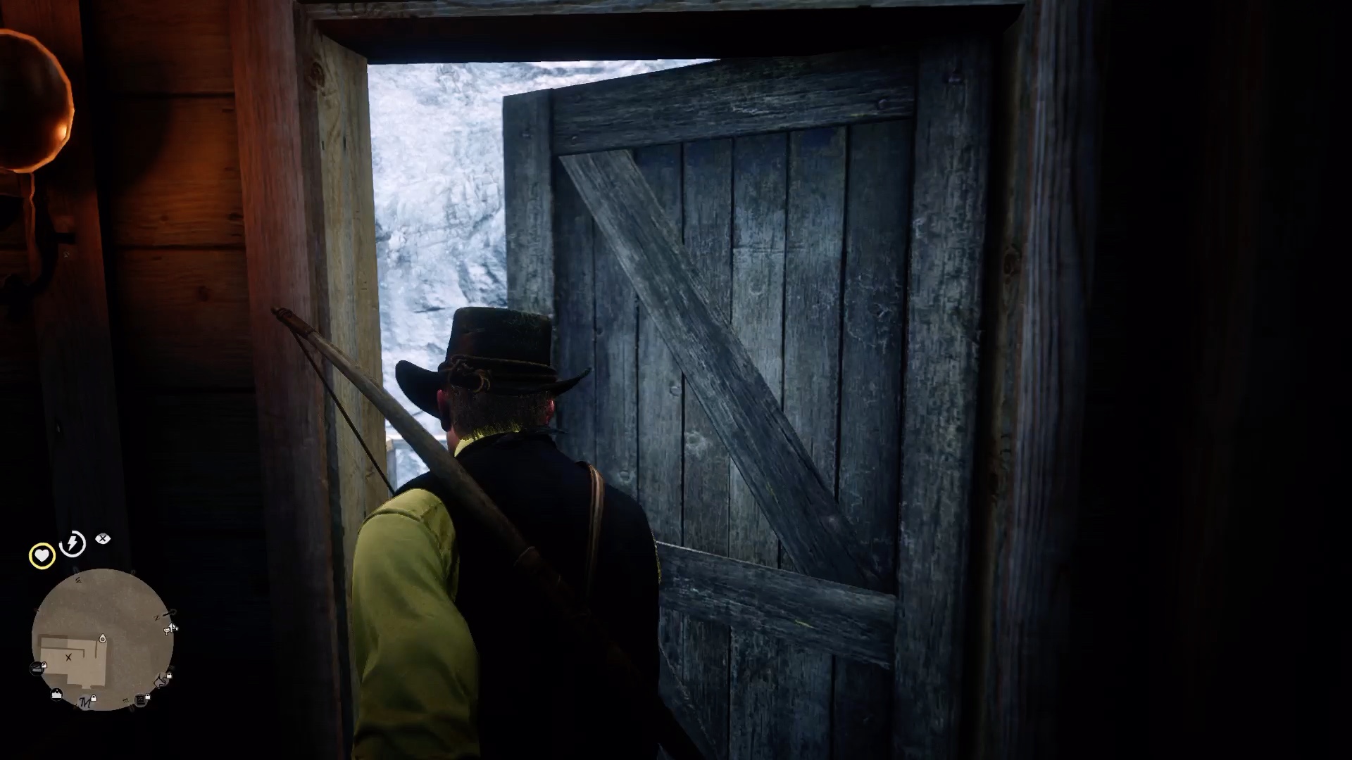 【荒野大镖客2】让亚瑟摩根在第二章拿到迈卡的左轮手枪