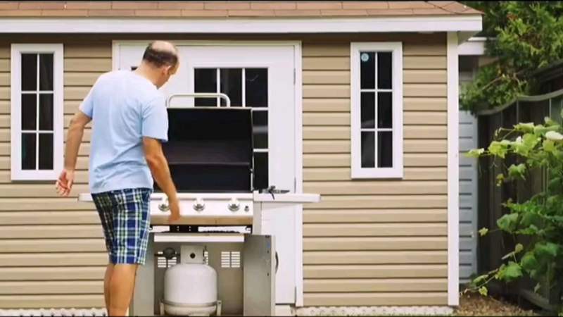 烧烤时请正确使用煤气