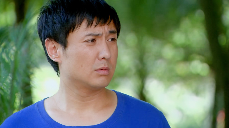 你是我的眼:男孩就帮忙传个话,却里外不是人,属实是可怜