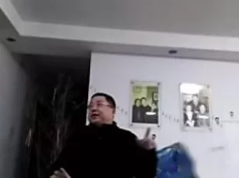 动物学校 王一讲故事 排练
