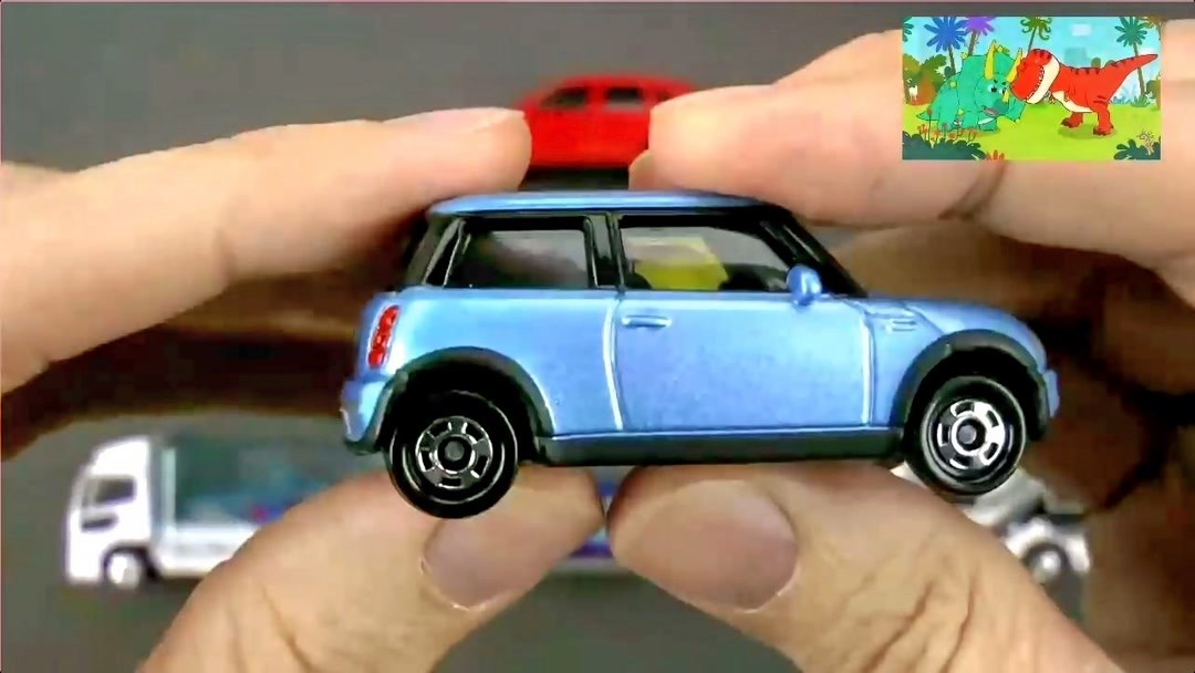 亲子益智:宝马保时捷汽车模型玩具