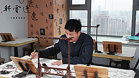 书法教学:横撇的新知识点,笔法及书写要点教学!