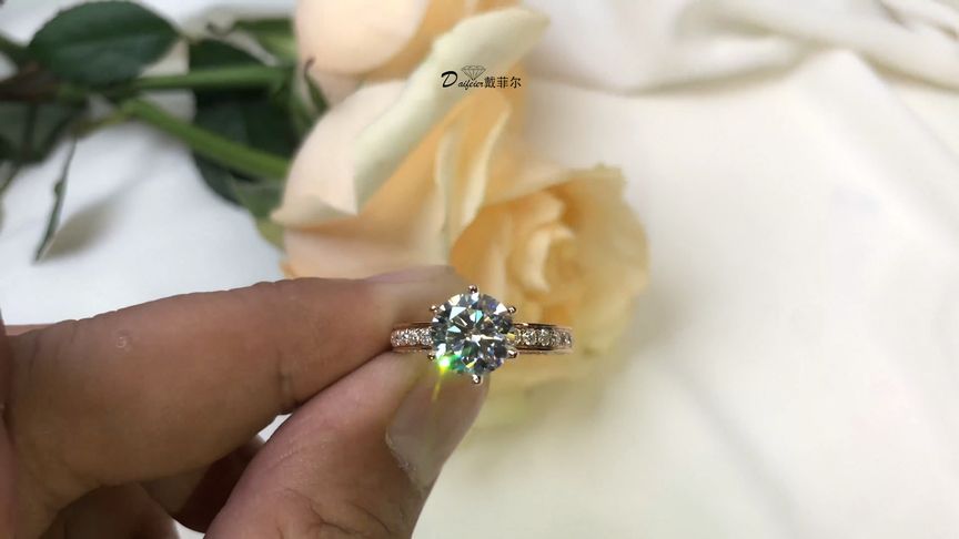 一枚钻戒的生产制作过程,纯手工打造完美士真