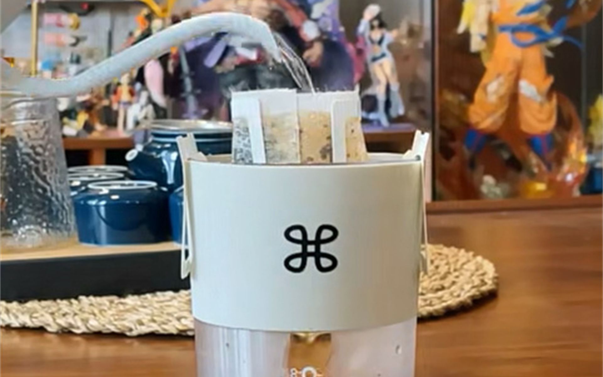 咖啡杯:纽结咖啡随行杯