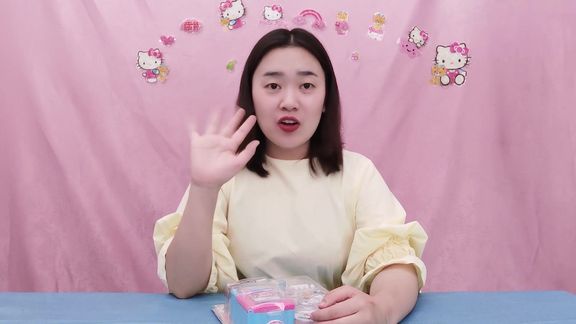 试玩“迷你小冰箱”过家家的感觉